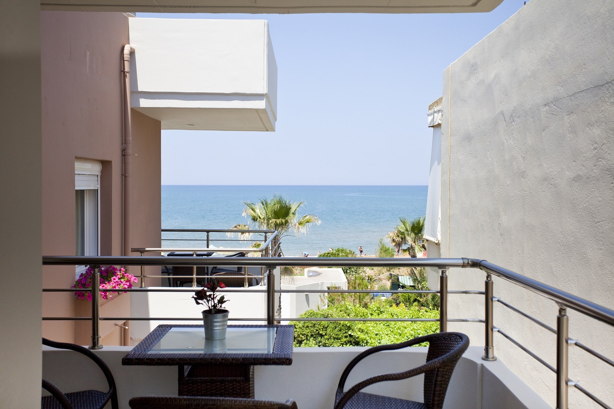 Studio Side Sea View - Phaedra Hotel